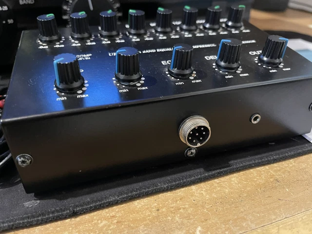 UR6QW 8 BAND EQ Echo, Compressor,-Yaesu 8 Pin Mic, FT-1000MP, MKV Field ...