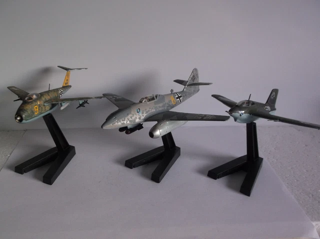 MESSERSCHMITT JET FIGHTERS 1/72 Maßstab GEBAUTE Kunststoffmodelle EUR ...