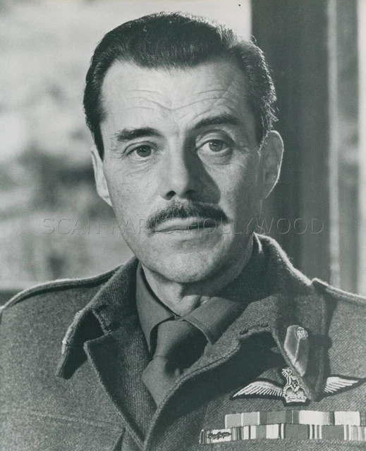 1977 DIRK BOGARDE A Bridge Too Far Original Photo #41 £21.43 - PicClick UK