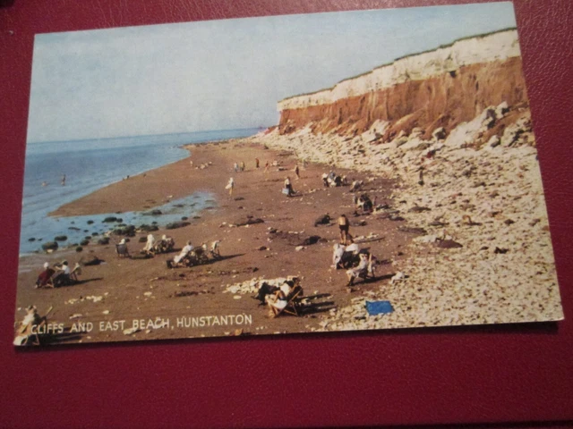 POSTCARD OF CLIFFS and East Beach, Hunstanton (Salmon Unposted) £0.99 ...