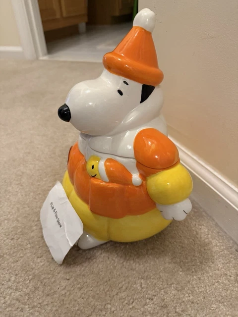 PEANUTS SNOOPY WOODSTOCK Halloween Candy Corn Puffer Jacket Cookie Jar ...