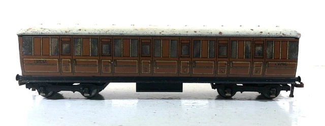 HORNBY MECCANO LNER 42759 OO Gauge Tinplate Coach Composite Teak Model ...