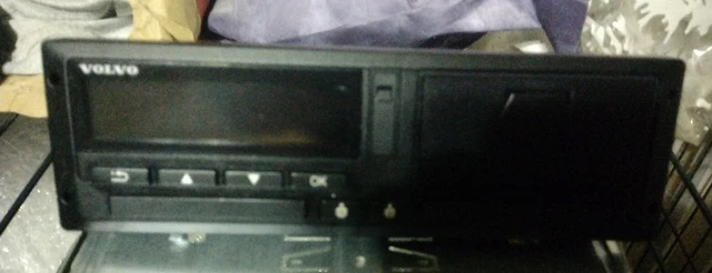 VOLVO DIGITAL TACHOGRAPH Head Unit Tacho Meter £139.99 - PicClick UK
