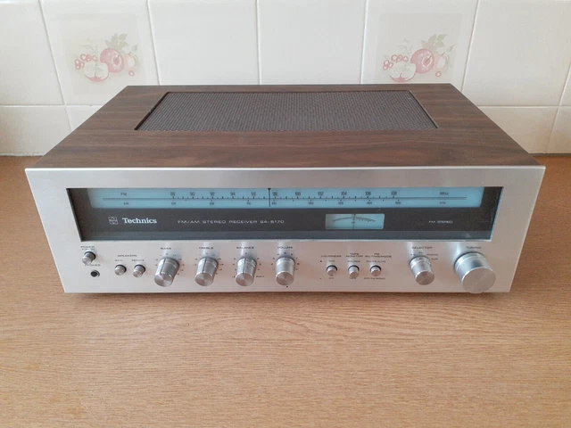 VINTAGE TECHNICS MODEL SA-5170 FM/AM Stereo Receiver Amplifier In ...