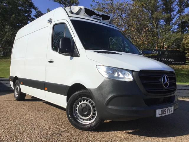 MERCEDES SPRINTER 3.5T H1 Van FRIDGE/FREEZER DUAL COMPARTMENT £19,188. ...