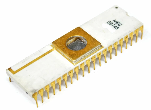 NEC D8748HD MCS48 Microcontrollore 8 bit 1kx8 UV EPROM DIP40 Ceramica ...