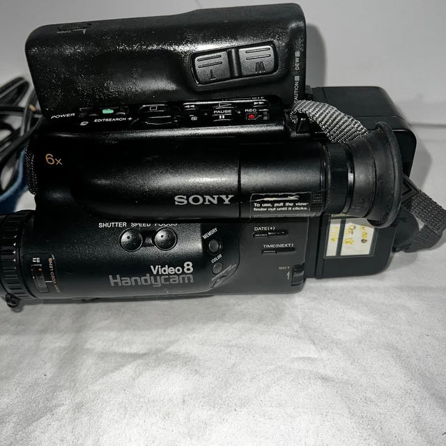 VIDEOCÁMARA SONY HANDYCAM Hi8 CCD-TR200 sin probar como está solo piezas EUR 84,47 - PicClick ES