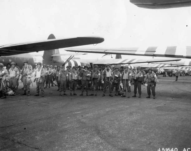 MEDICAL CORPS PARATROOPERS line up board airplanes invasion France- Old ...