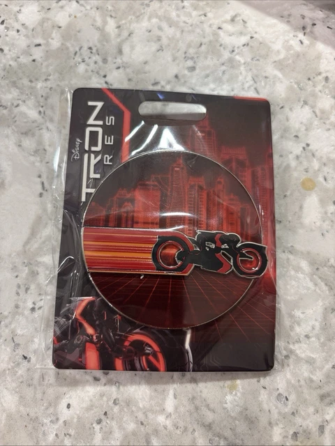DISNEY STUDIO STORE Hollywood DSSH Tron Ares Light Cycle LE 400 Pin £43 ...