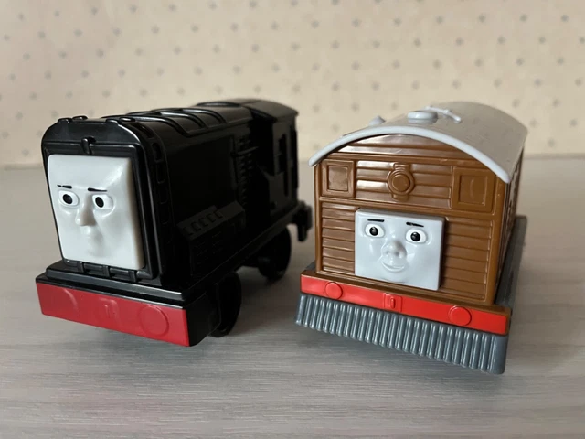 MY FIRST THOMAS the Tank Engine Railway Pals Push Along Train, ENGINE ...