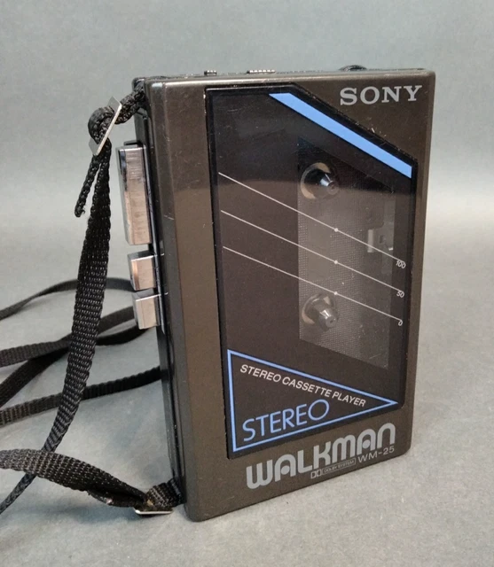 SONY 1985 WM-25 Walkman Stereo Cassette Player Dolby System w/ Strap AM ...