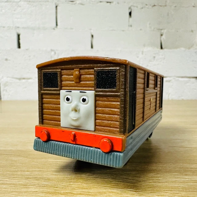 TOBY - THOMAS the Tank Engine & Friends Trackmaster Motorised Battery ...