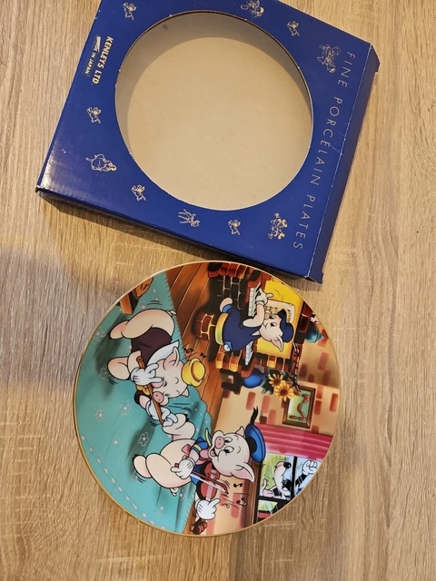 DISNEY CARTOON CLASSICS 'Three Little Pigs' 1933, China Plate, Kenleys ...