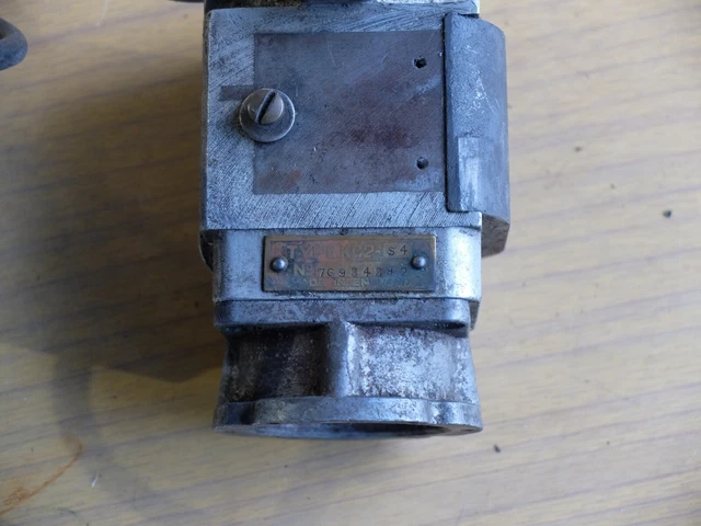 BTH KC2 MAGNETO Twin. Triumph Pre Unit 3T 5T 6T T100 T120 T110 Triton ...