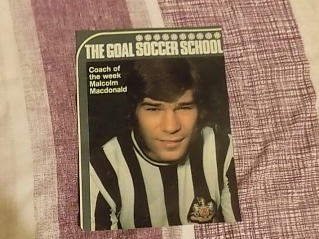 NEWCASTLE UNITED EARLY 1970s PICTURE FROM GOAL MAGAZINE £3.50 - PicClick UK
