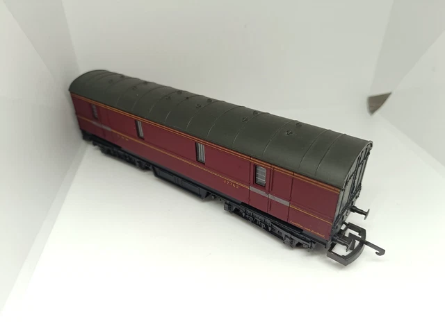 LIMA LMS PARCEL Coach 37762 Oo Gauge £8.66 - PicClick UK