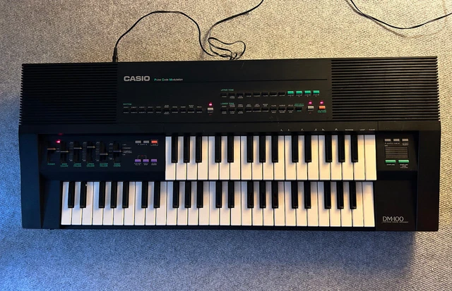 CASIO DM-100 VINTAGE Double-Decker 8-bit Sampler Keyboard 1980s EUR 300 ...