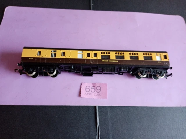 HORNBY `OO`R744 GWR COMPOSITE BRAKE COACH BROWN/CREAM Running Number ...