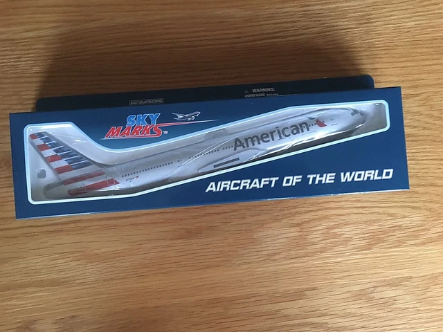 AMERICAN AIRLINES AA Boeing NEW LIVERY 777 Large Model - Solid Resin ...
