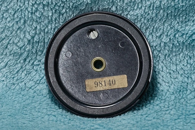 TRANSISTOR RADIO TURNTABLE Base For Hacker/Roberts Transistor Radios ...