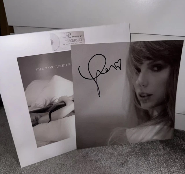 TAYLOR SWIFT SIGNED TTPD Vinyl + The Manuscript * IN HAND * With HEART ...
