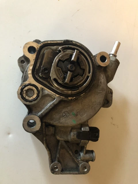 LAND ROVER FREELANDER 2 2006-2009 Td4 2.2 Diesel Vacuum Pump D171B-1B £ ...