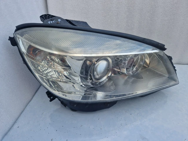 ORIGINAL MERCEDES-BENZ W204 BI-Xenon Headlight Right A2048200259 £279. ...