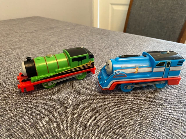 THOMAS THE TANK Trackmaster Motorised Trains Streamline Thomas / Racing ...