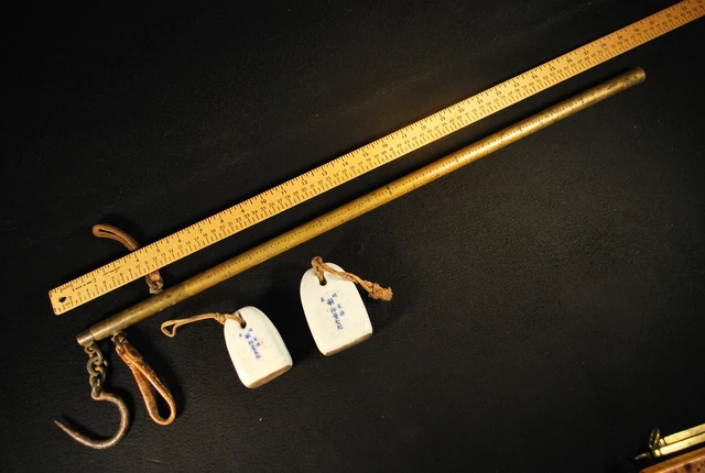 RARE MID 1940'S WW2 JAPANESE HAKARI BALANCE SCALE w 2 Original ...