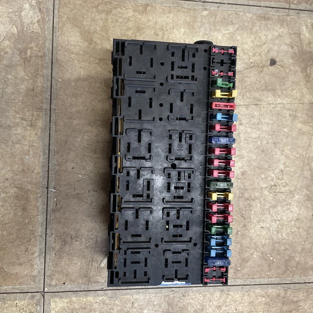 VW MK2 JETTA Fuse Box Panel Relay CE2 OEM. EUR 56,34 - PicClick FR