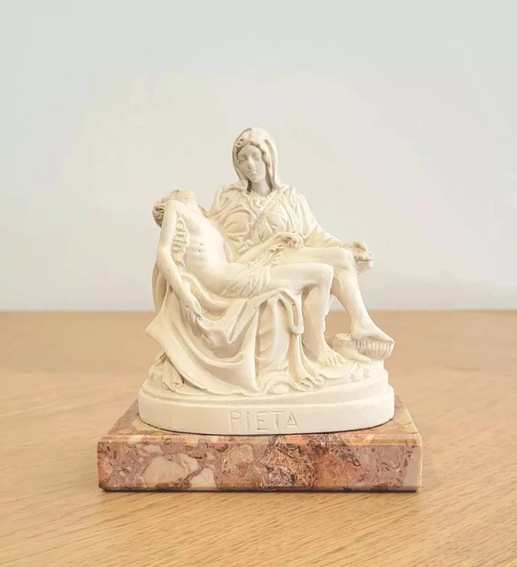 STATUE LA PIETA, Marbre Rose et Platre, Signé Lorenzo Toni ? Religieux ...