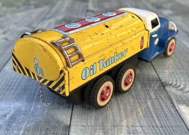 GMC OIL TANKER Truck 10-Wheel MF-744 Vintage Tinplate Friction Motor ...