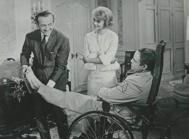 MARLON BRANDO David Niven Shirley Jones Bedtime Story 1964 Photo ...