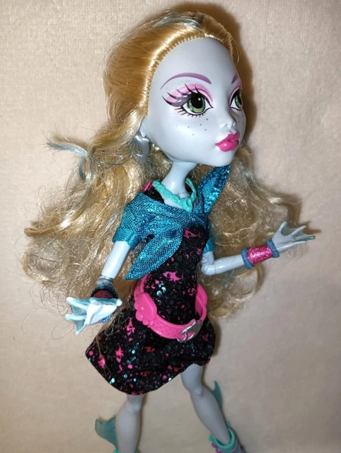 MONSTER HIGH LAGOONA Blue - Ghouls Night Out. TOTALLY COMPLETE DISPLAY ...