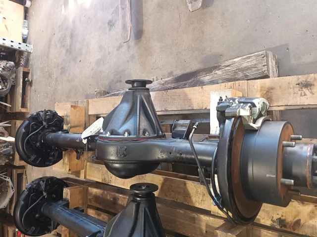 TOYOTA LANDCRUISER REAR Diff Assembly 76/78/79 Series, Abs, 3.9 Ratio ...