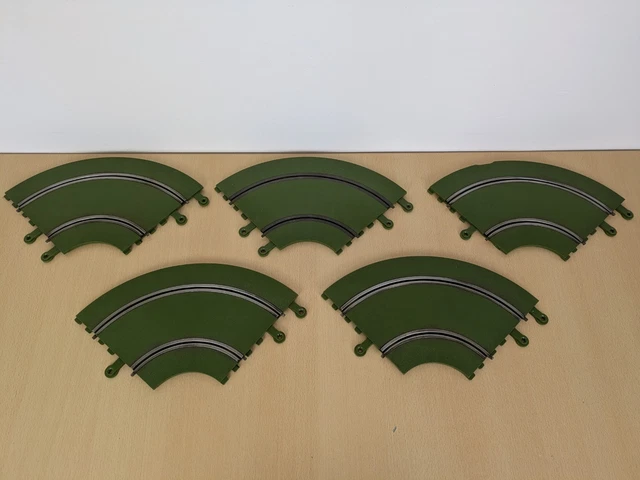 VINTAGE SCALEXTRIC GREEN Track PT56 Hairpin Corner X 5 SUPER RARE £24. ...