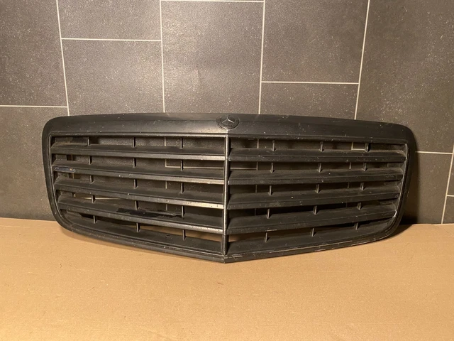 MERCEDES BENZ S211 W211 Classe E Calandre Avant A2118801783 EUR 95,70 ...