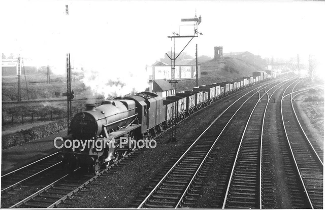 2 B&W PHOTOS LMS Black '5' 4-6-0 No.45000 £2.49 - PicClick UK