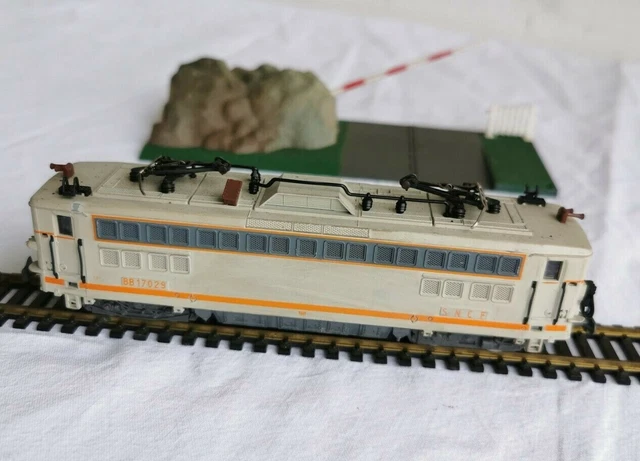 JOUEF REF 8354 Electrique BB 17029 SNCF Echelle HO Motrice Loco Train Wagon 5 EUR 40,50 ...