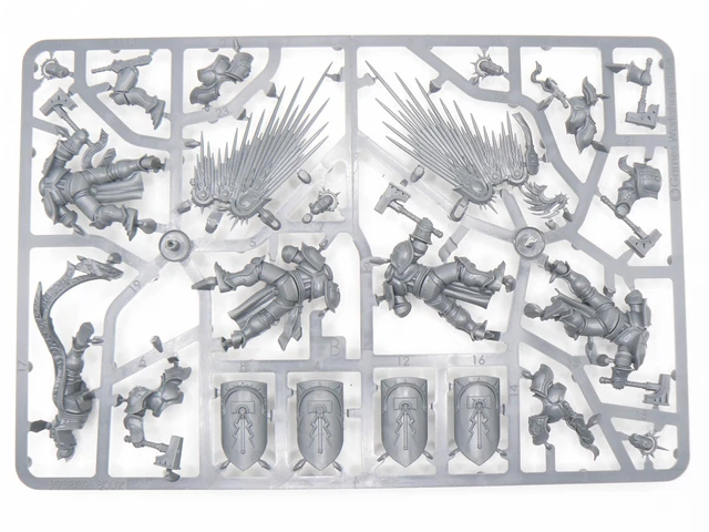 AGE OF SIGMAR Stormcast 1x Prosecutor 4x Liberators New On Sprue No ...