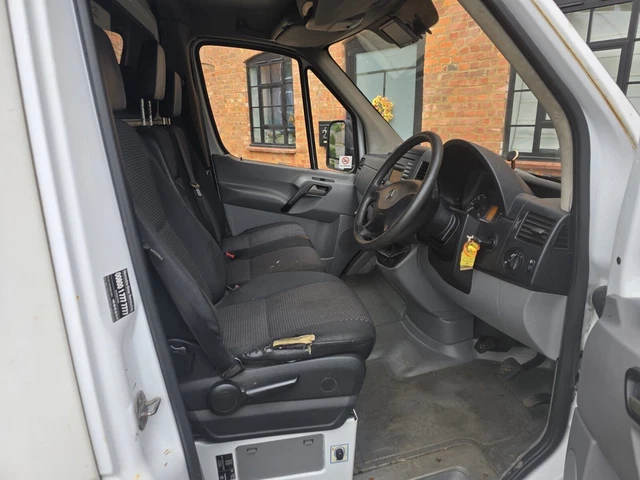 2008 MERCEDES SPRINTER luton box van tail lift £2,500.00 - PicClick UK