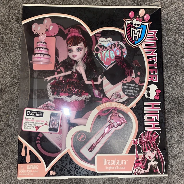 MONSTER HIGH DRACULAURA Sweet 1600 First Wave Birthday Doll 2011 Mattel Rare Box £210.00 ...