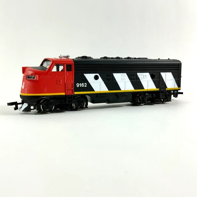 BACHMANN HO SCALE CN Canadian National Diesel Locomotive #9162 Tested ...