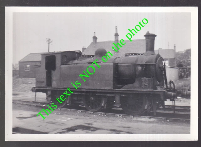 LOCOMOTIVE 68470 EX-NBR HOLMES class D at Bathgate 1962 Real Photo £1. ...