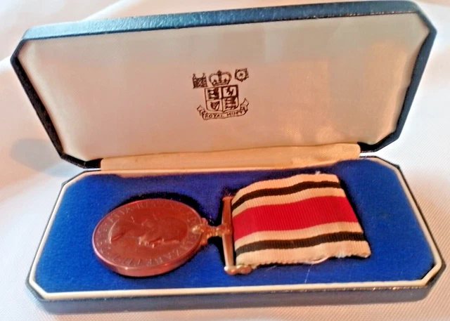 CASED SPECIAL CONSTABULARY Long Service Medal - Royal Mint - James ...