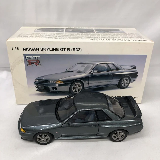 1/18 ECHELLE NISSAN Skyline GT-R R32 Gun Gray 77341 Véhicule Par ...