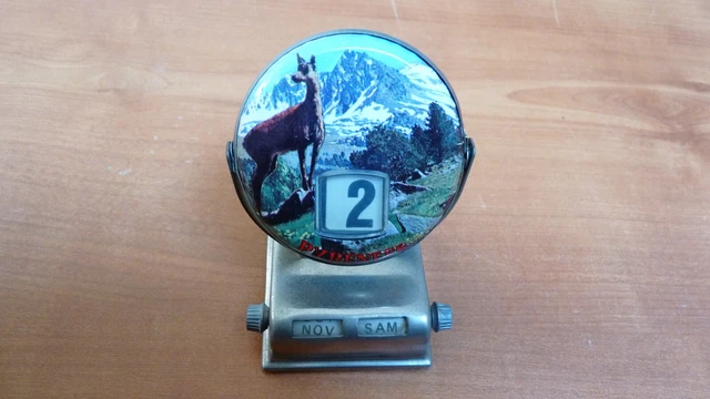 CALENDRIER MÉTAL PERPÉTUEL bureau rotatif VINTAGE années 60 PYRENEES ...