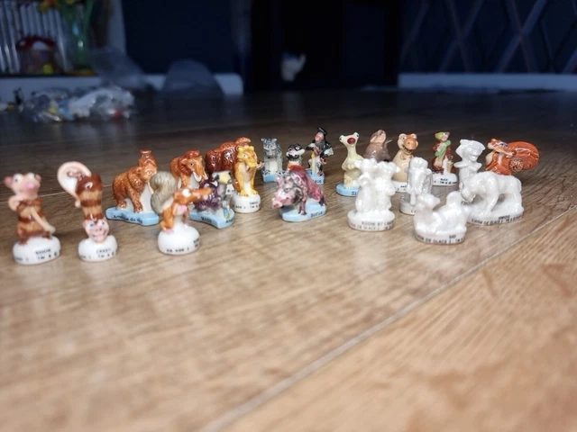 22 FRENCH FEVES Beans Miniature Porcelain Figures Disney Pixar Ice Age ...