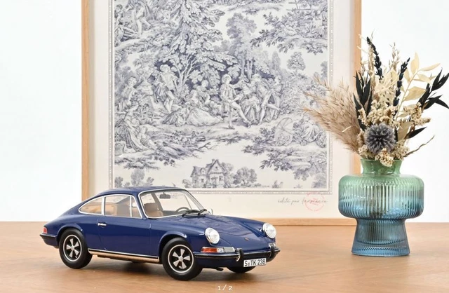 NOREV 18747 PORSCHE 911 S 1969 bleu 1:18 modèle sur pied neuf dans son ...