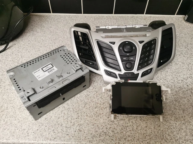 Ford Fiesta Mk7 Radio